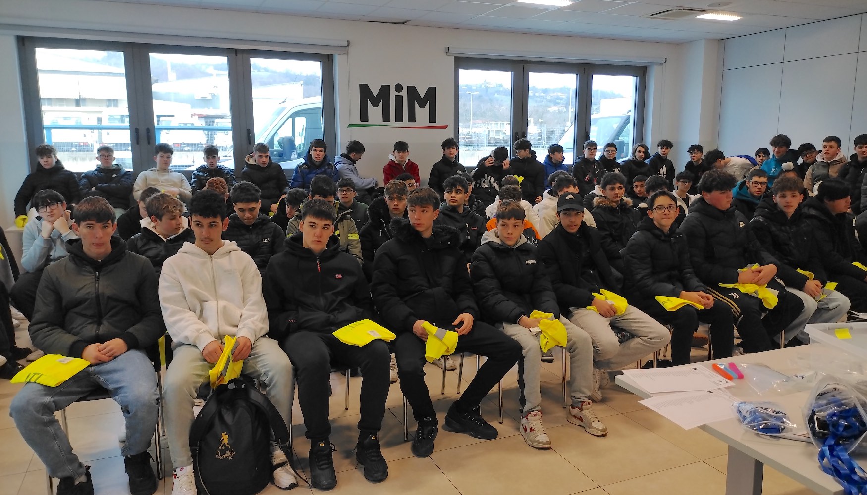 Alumnos de varios centros educativos visitan las instalaciones de Multitel Pagliero - Maquinaria ...